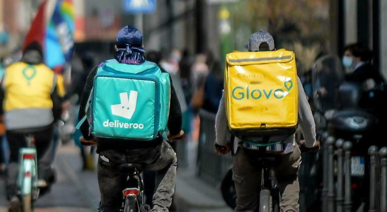 Rider aggredito mentre effettuava una consegna: calci e pugni da un ...