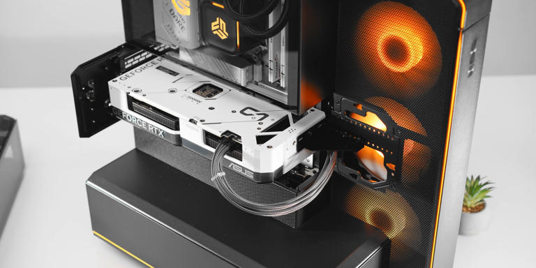 Novas caixas Phanteks separam a placa gráfica do resto do sistema