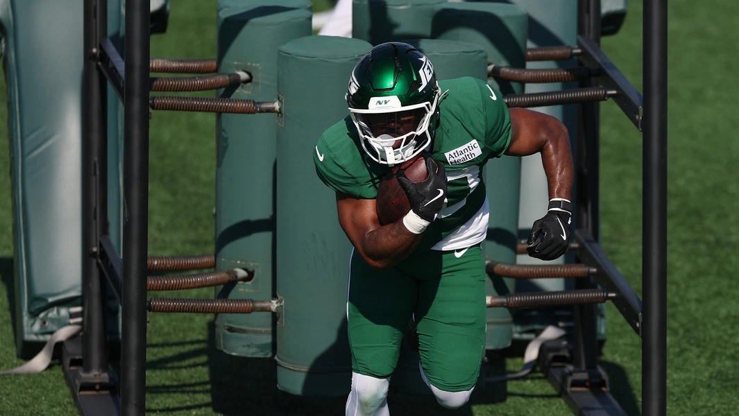 Jets sign WR Felton, LB Wilson amid roster shuffle