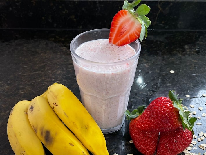 Banana e aveia no liquidificador: para que serve e por que tomar