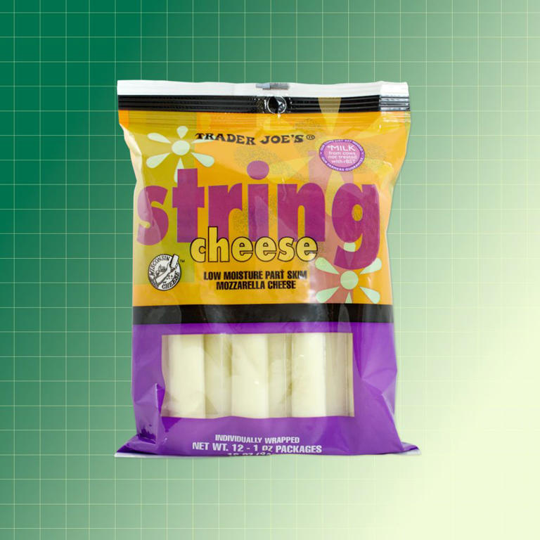 We asked dietitians to name the healthiest snack at Trader Joe’s—here ...
