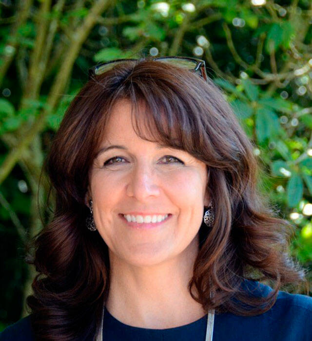 Clallam EDC director plans to resign post