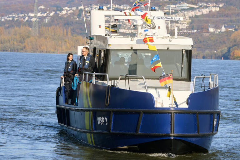 Wer ist die Tote im Rhein bei Remagen? Polizei sucht mit Foto dringend ...