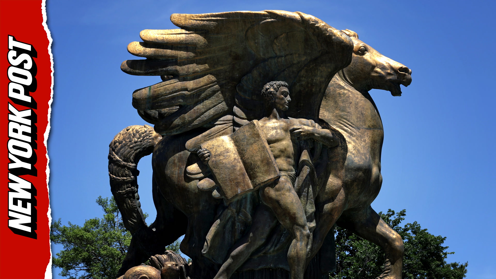 Trump giving 4 giant horse statues near Lincoln Memorial a gold-leaf glowup