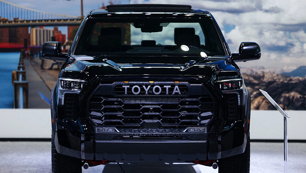 Toyota recall expands as engine debris issue persists