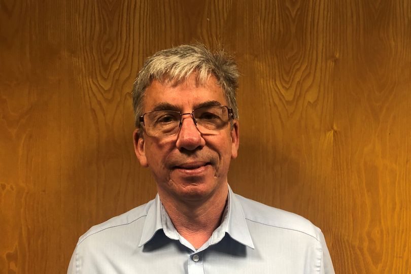 Senior Conwy councillor cheered 'hooray' at colleague's removal from ...