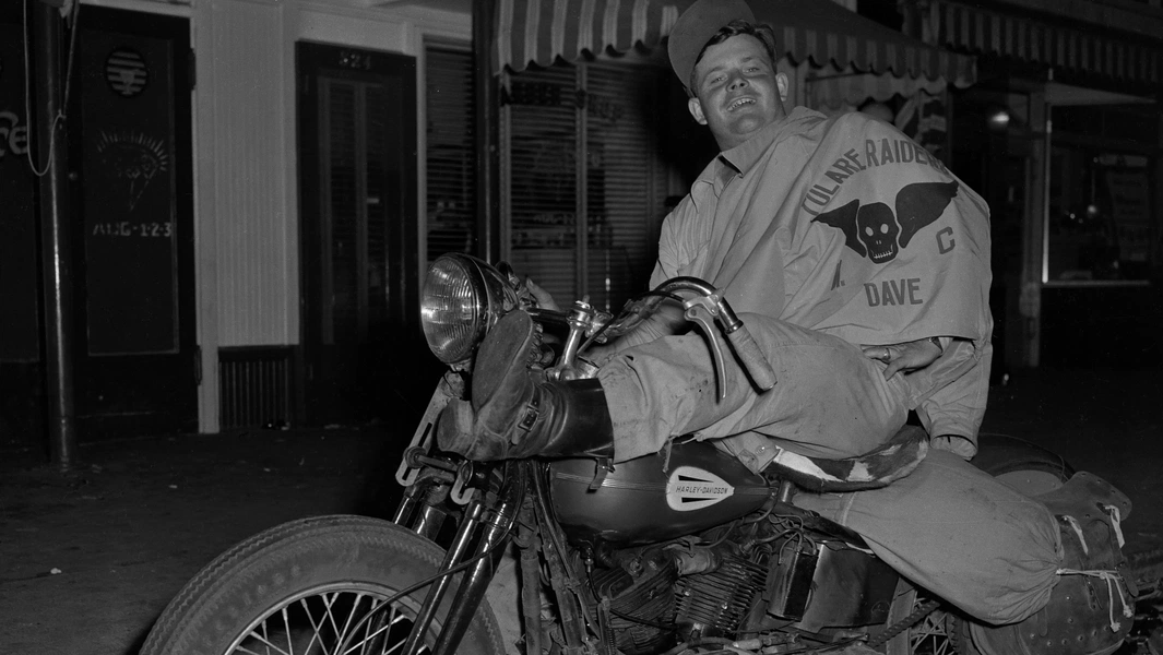 Marlon Brando, The Wild One, and the Triumph Thunderbird