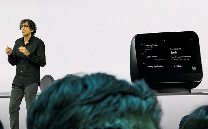 Microsoft teases new era of AI-driven devices at software developer ...