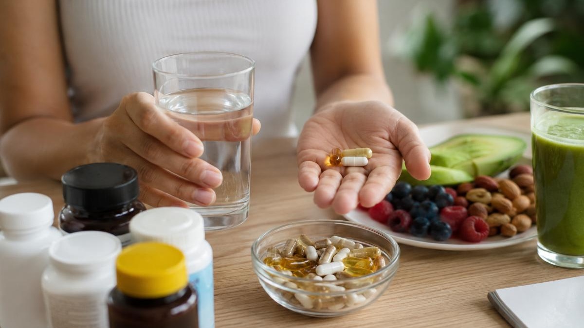 Are you taking your vitamins at the wrong time every morning and ...