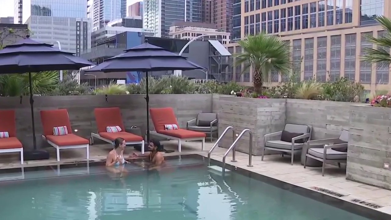 Canopy by Hilton Austin Downtown: Summer fun