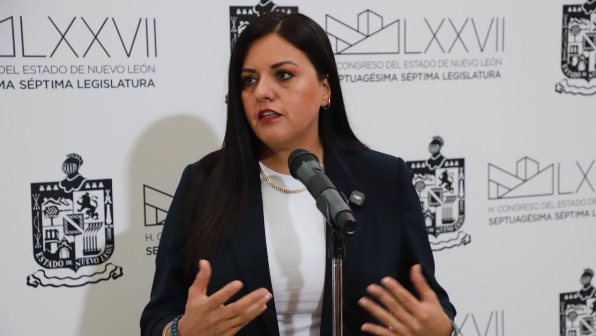 Aseguran que caos rumbo al aeropuerto de Monterrey es por falta de ...