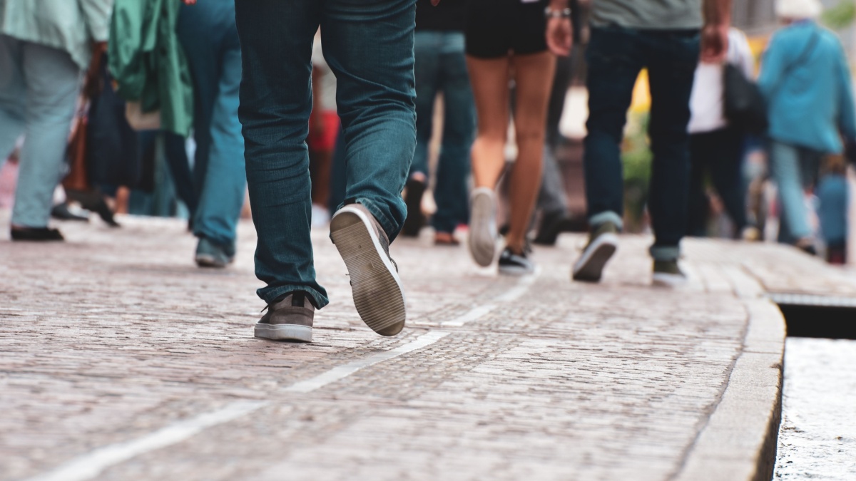 What really happens to your body during a 30-minute walk every day for ...