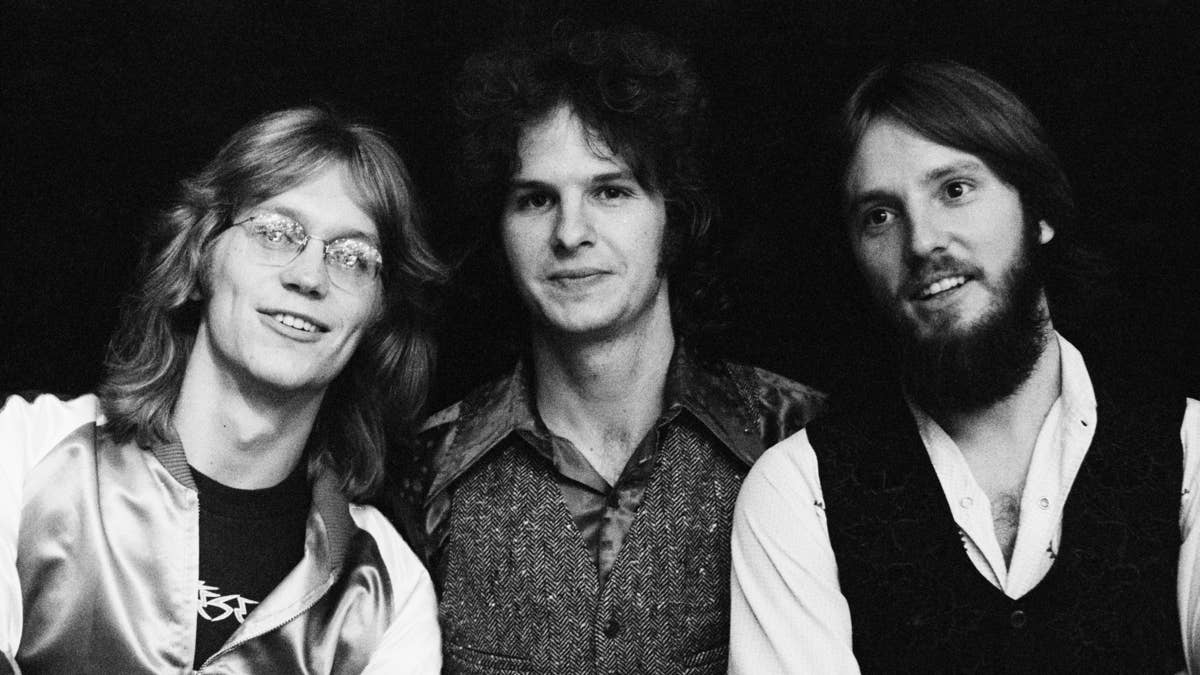 1975's 'History: America's Greatest Hits' album returns to Billboard 200