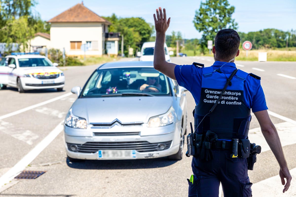 Jung, migrantisch – und ganz unterschiedlicher Meinung