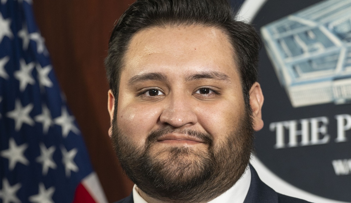 Pentagon spokesman berated by journalists for "sad paranoia"