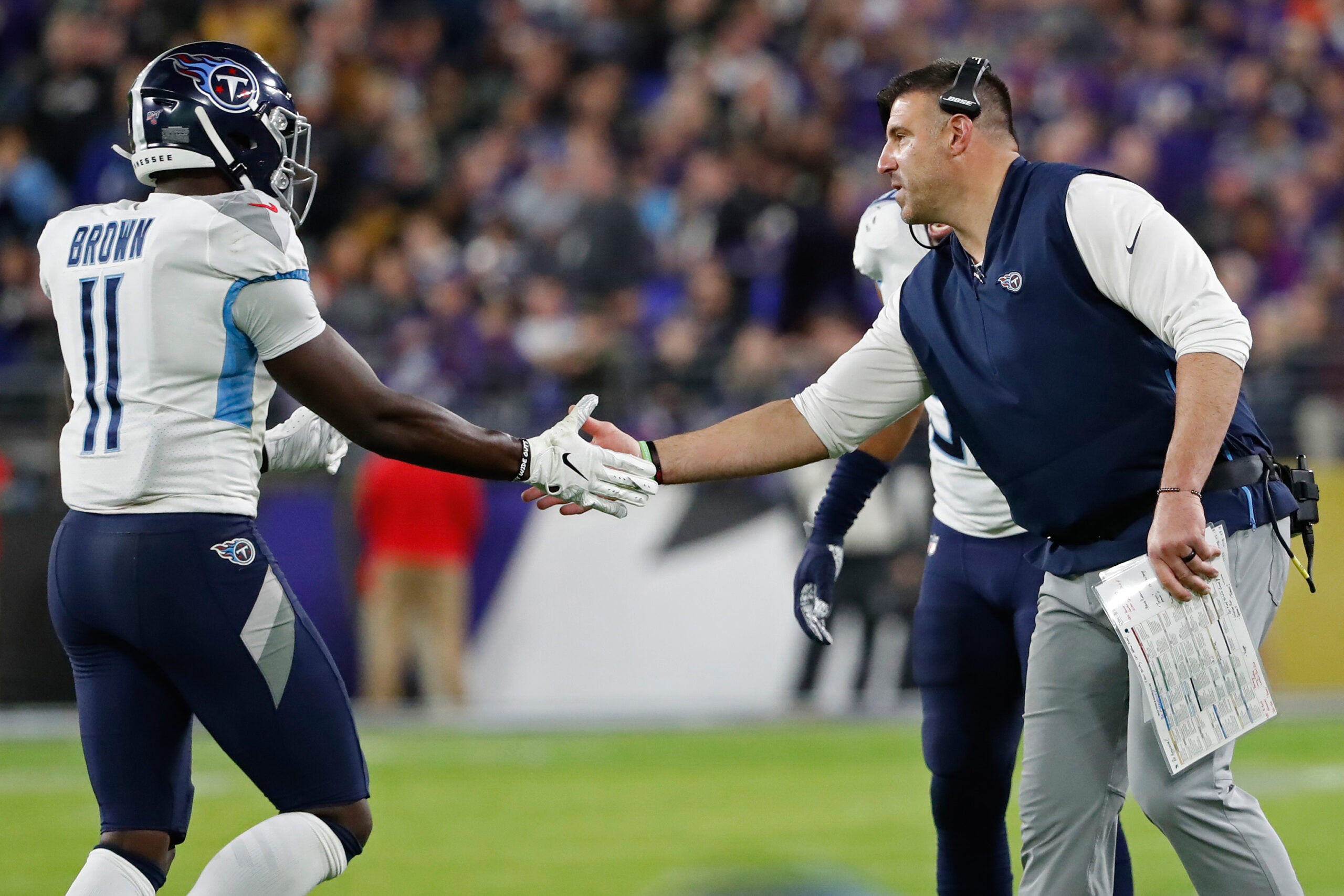 Patriots trading 2028 1st-round pick for AJ Brown reunites former ...