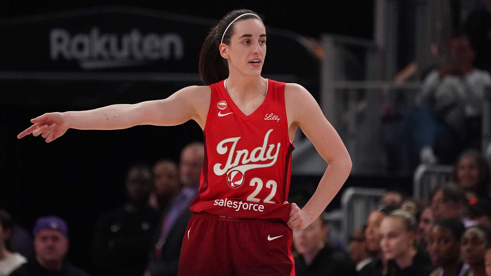 Fever’s Caitlin Clark calls out media for blowing up alleged Stephanie ...