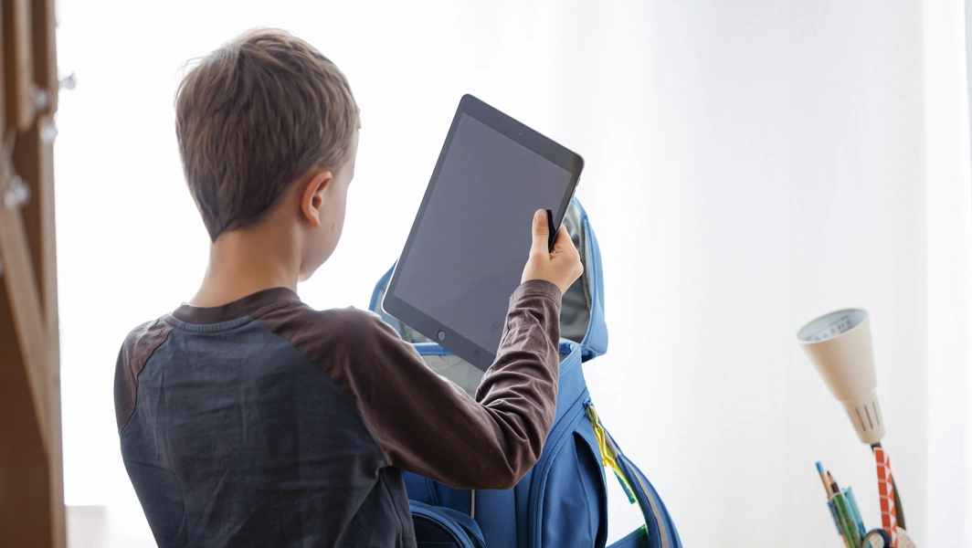 Minister warns AI use linked to record student skills slump