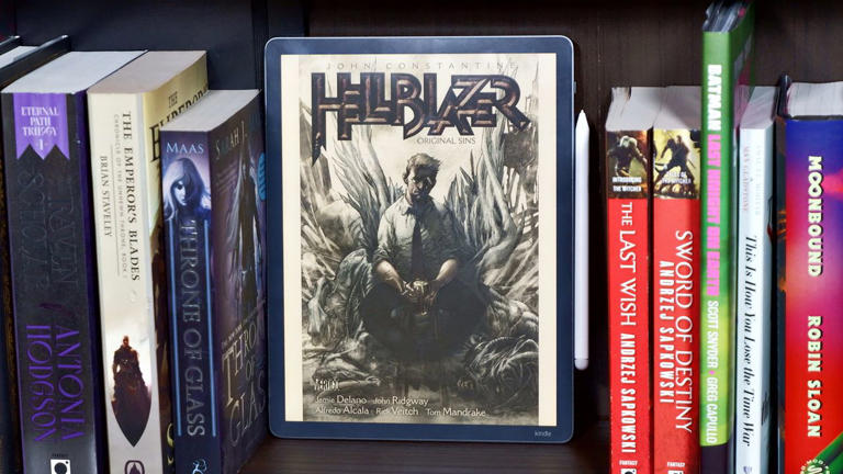 Kindle Scribe Colorsoft review: the best Kindle ever — and also the ...