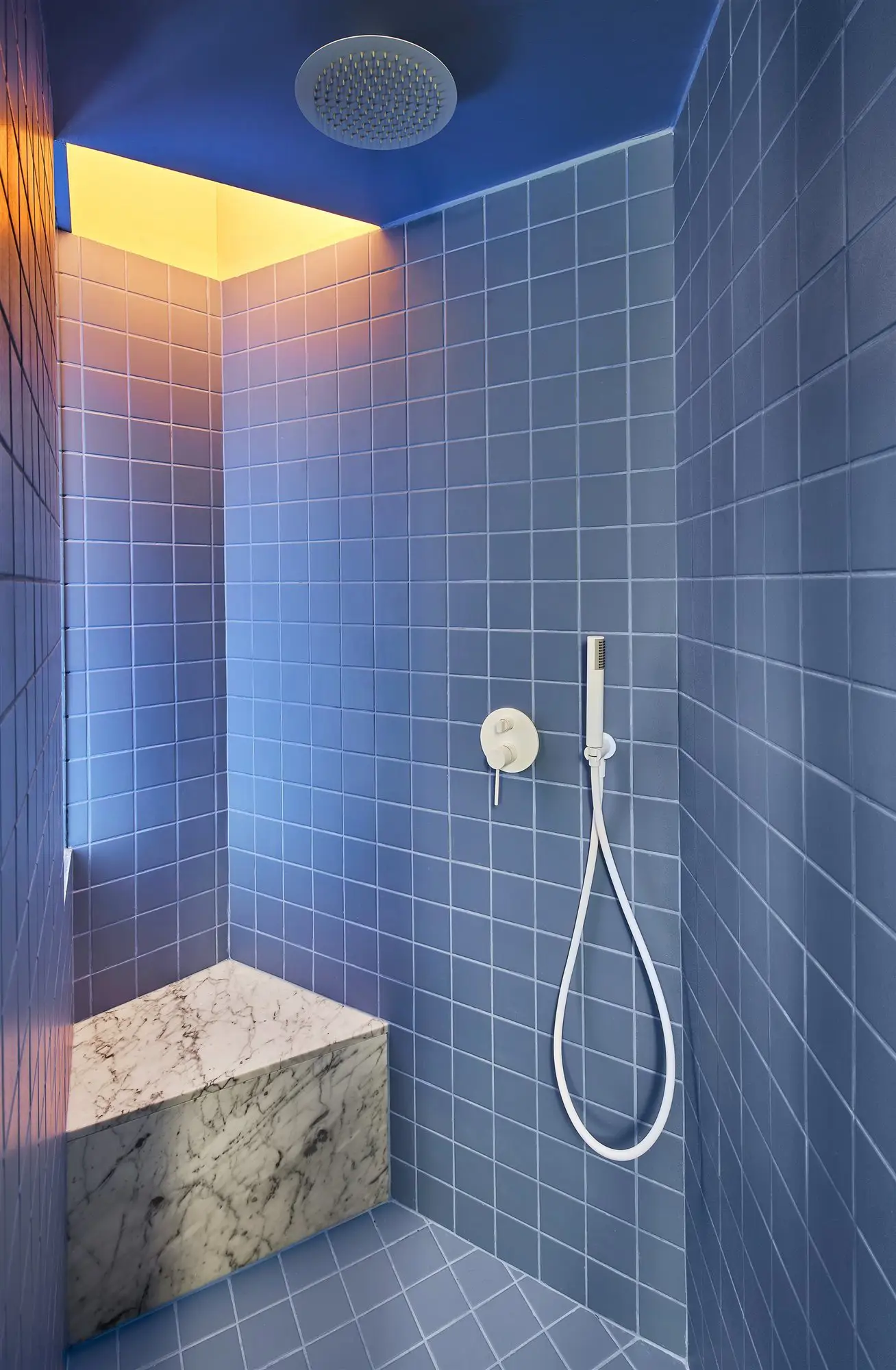 8 duchas de baño modernas que harán que quieras reformar la tuya