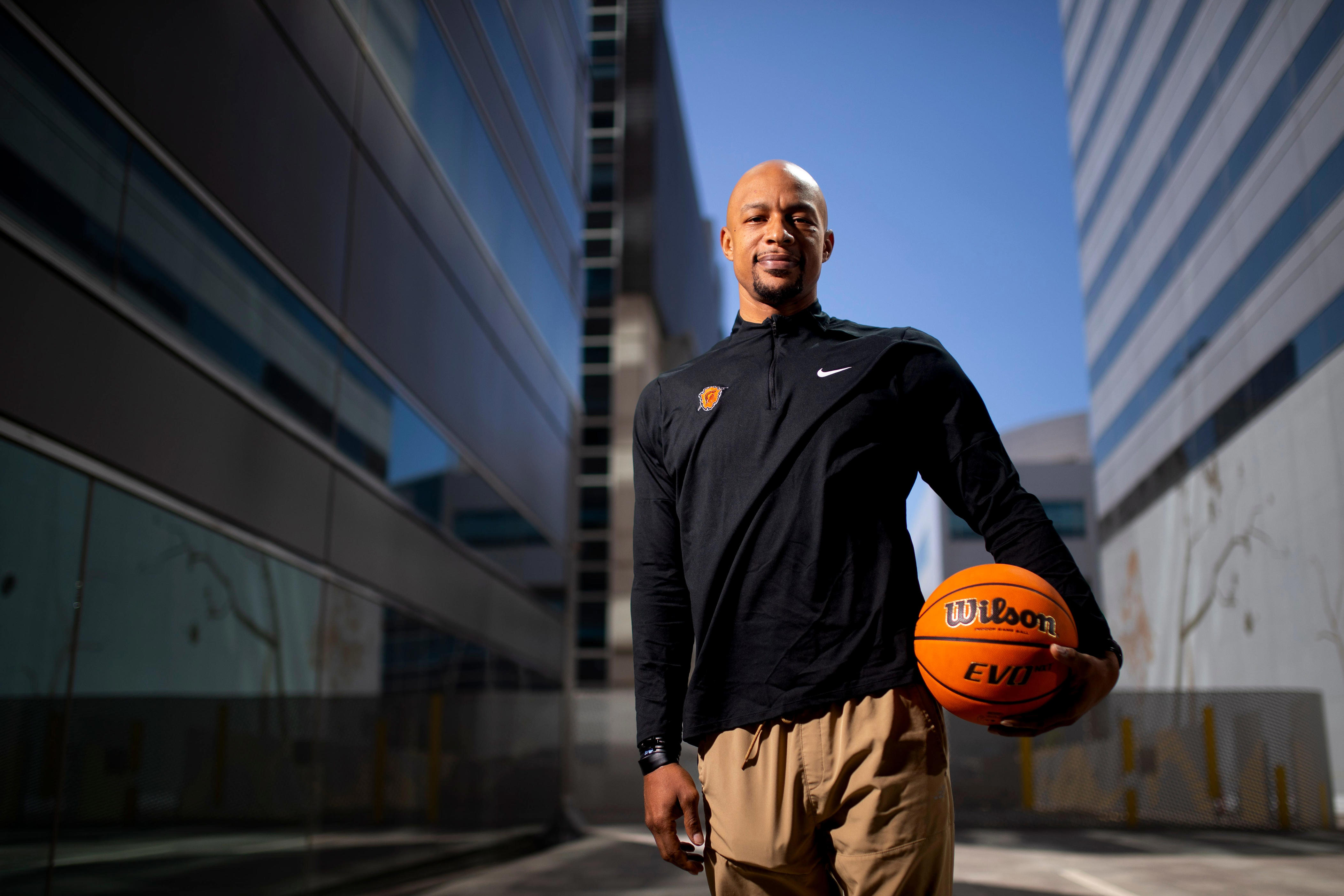 Douglass boys basketball coach Steven Alexander steps down after five ...