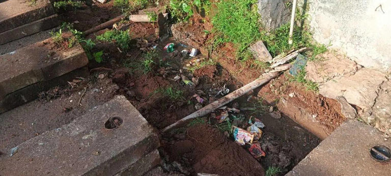 Lamgao gutter cleaning halted, locals allege political pressure