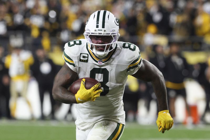 Packers RB Josh Jacobs returns to practice after arrest