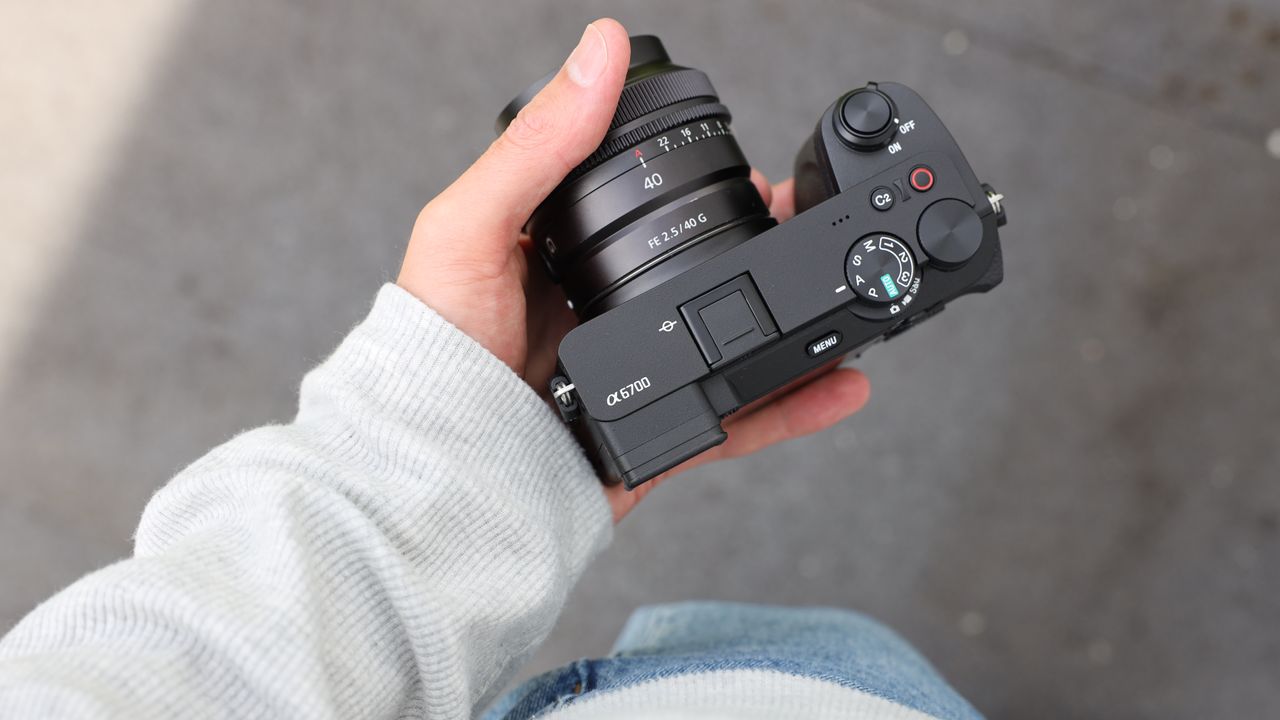 The compact camera trend isn’t slowing down, but the large sensor ...