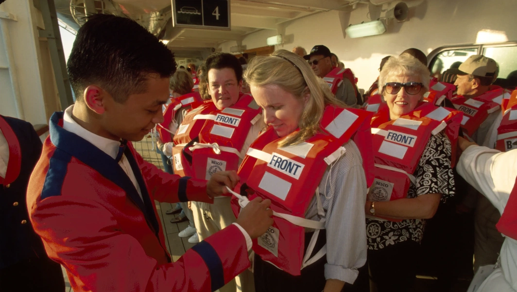 Essential tips for first-time cruise boarding