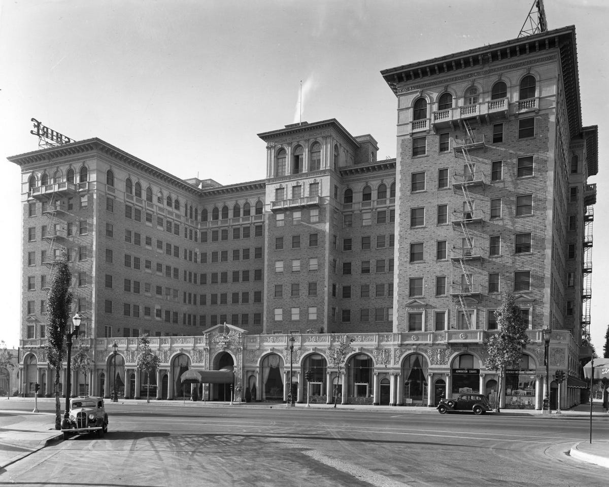 Old Hollywood celebrities adored staying and playing at these 8 ...