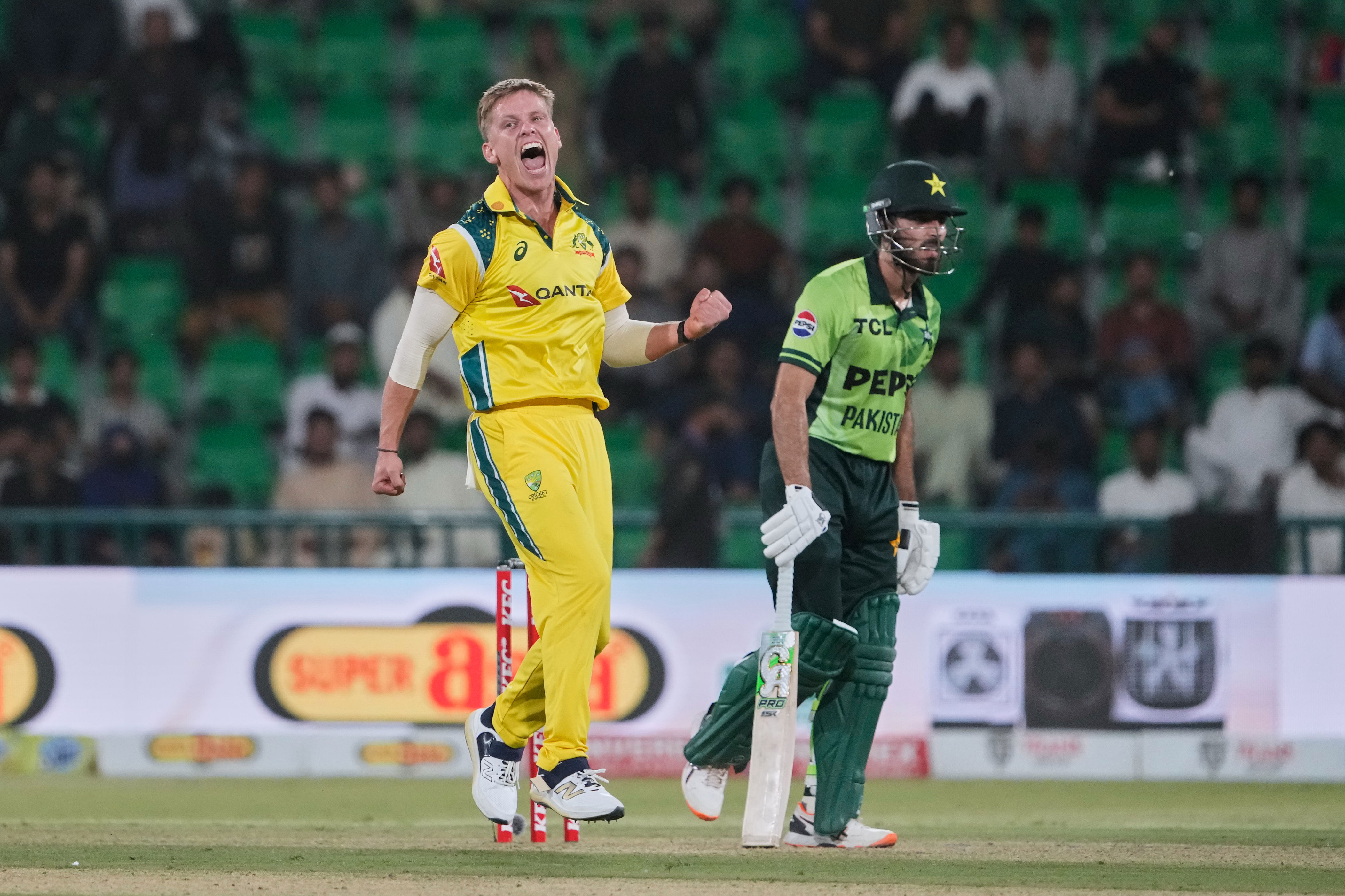 Nathan Ellis shines as Australia beats Pakistan by 41 runs to level ODI ...