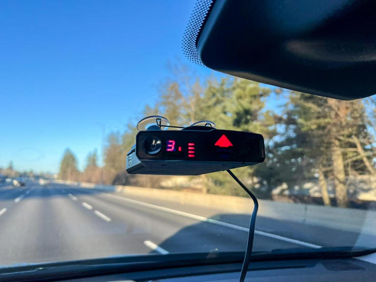 The Valentine V1 Gen2 radar detector picks up speed-measuring devices ...