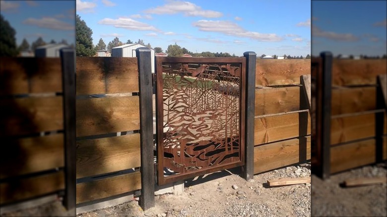 13 unique ideas to create a fence gate that makes a big statement about ...