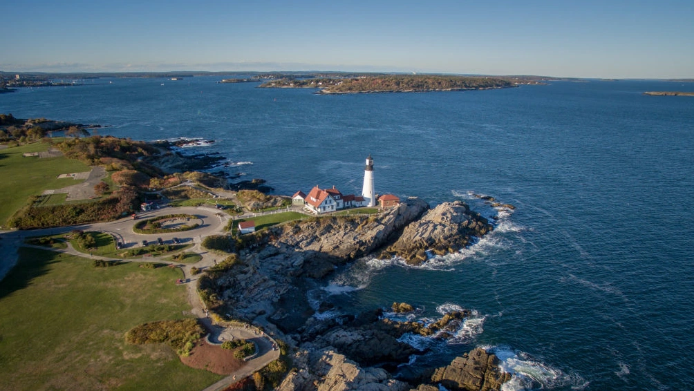 Exploring Maine's coastal parks and historic lighthouses