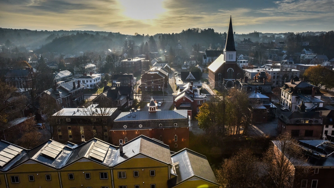 18 common geography myths and surprising facts