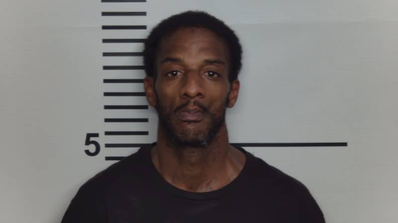 Shively PD makes an arrest in Monday morning stabbing and robbery