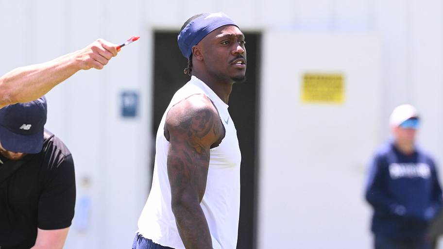 Patriots teammates 'more than excited' about adding AJ Brown