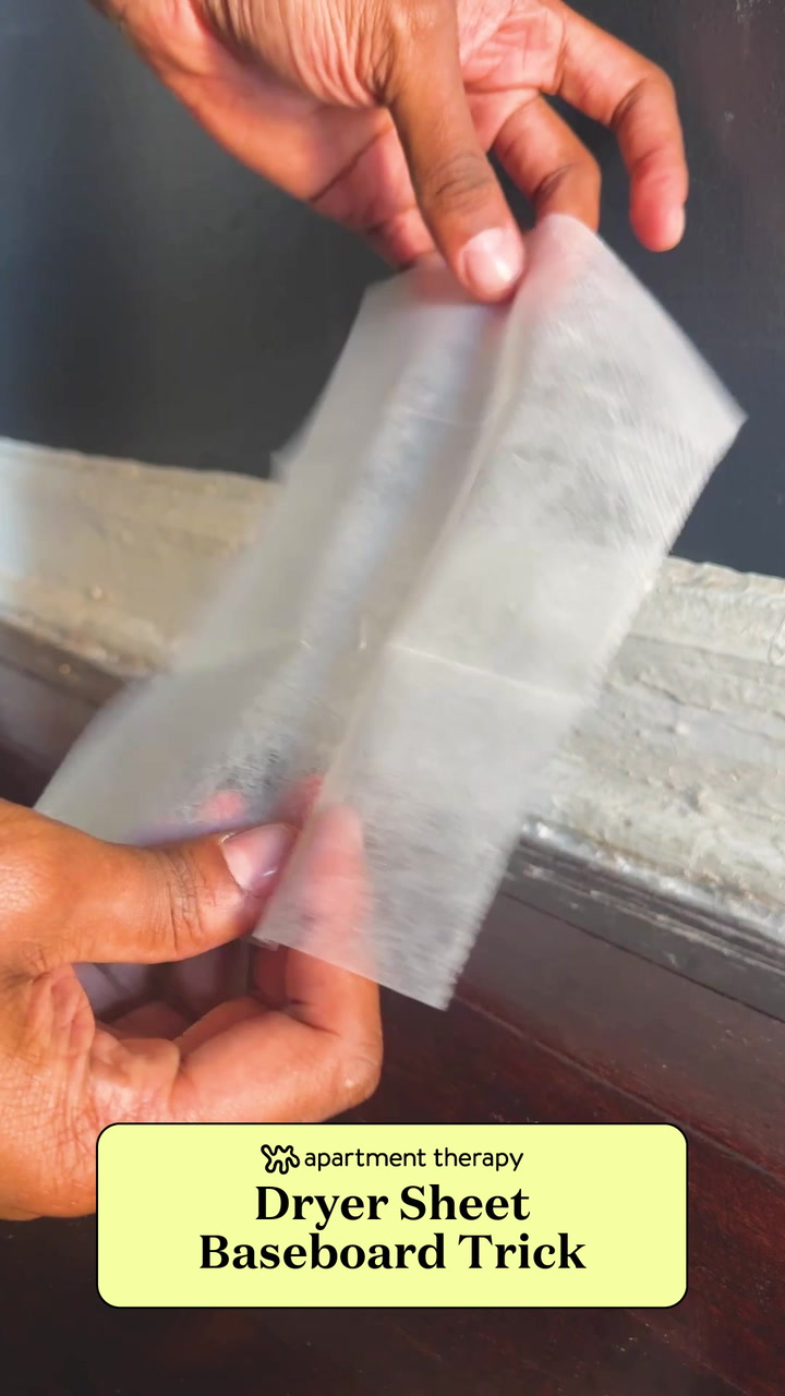 How to clean baseboards with dryer sheets