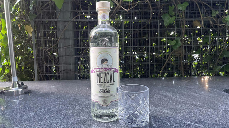 I tried and ranked 5 varieties of Gracias a Dios mezcal