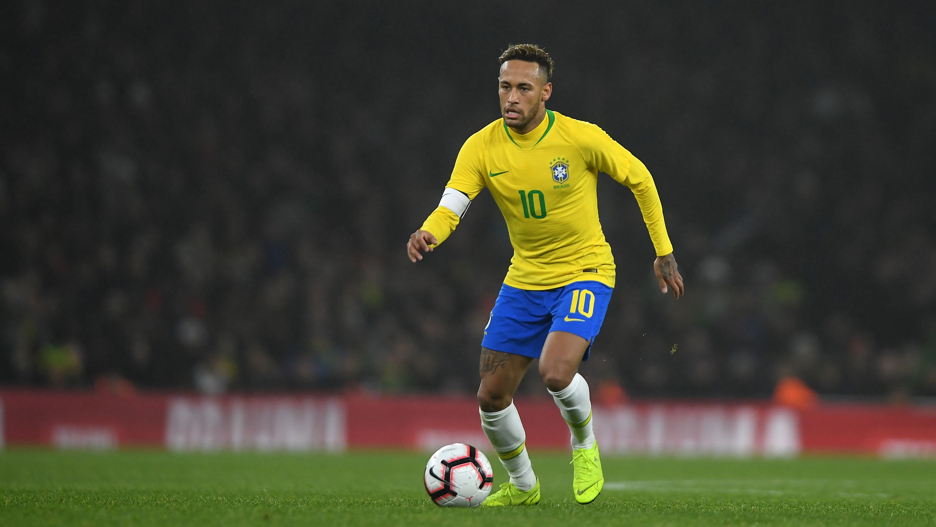 Neymar sarà il numero 10 del Brasile ai Mondiali: nonostante l'età e ...