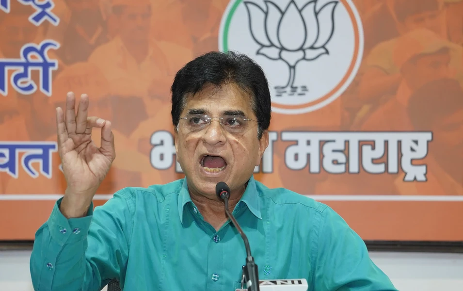 Somaiya seeks ban on roadside namaz as BMC razes dargah