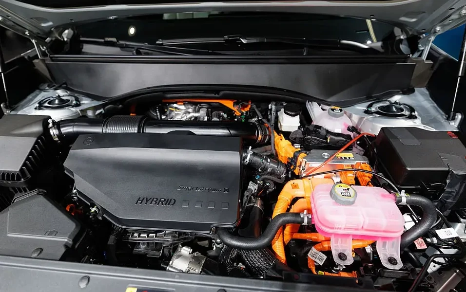 Hybrids surge as US EV sales slip despite high gas prices