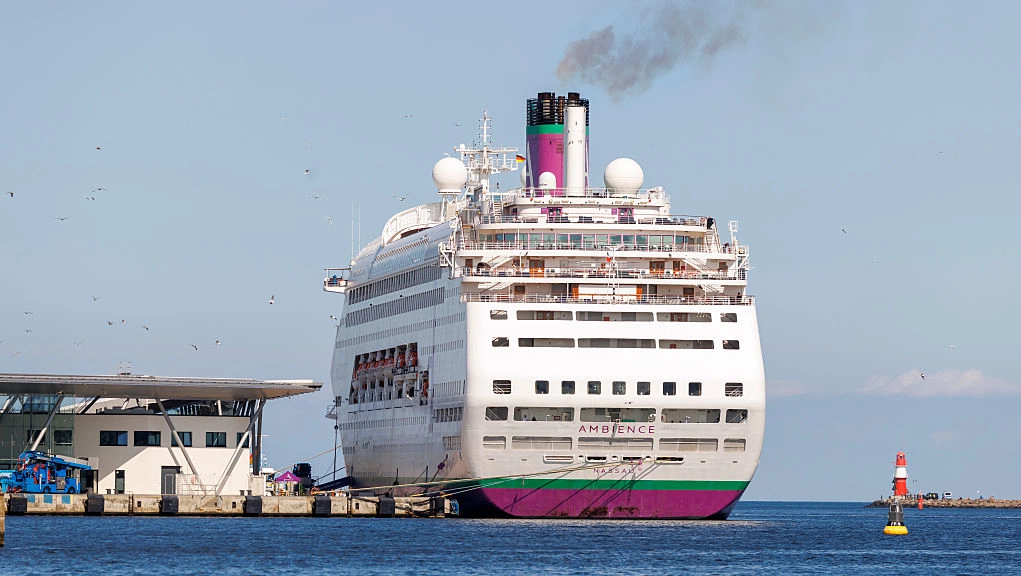 Understanding cruise ship gratuities