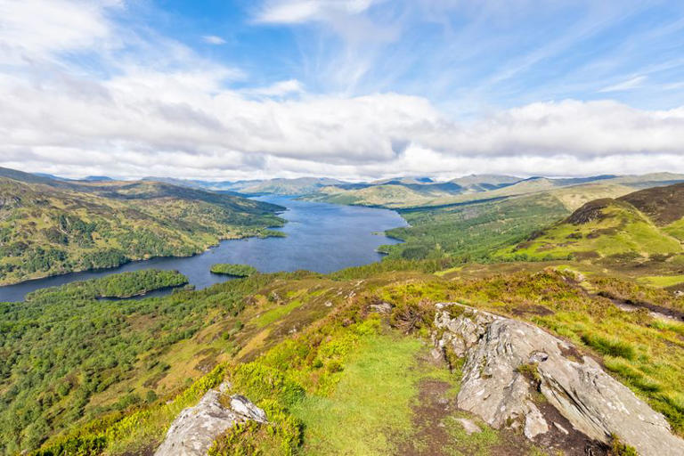 Beautiful Scottish loch just minutes from Loch Lomond to avoid the crowds
