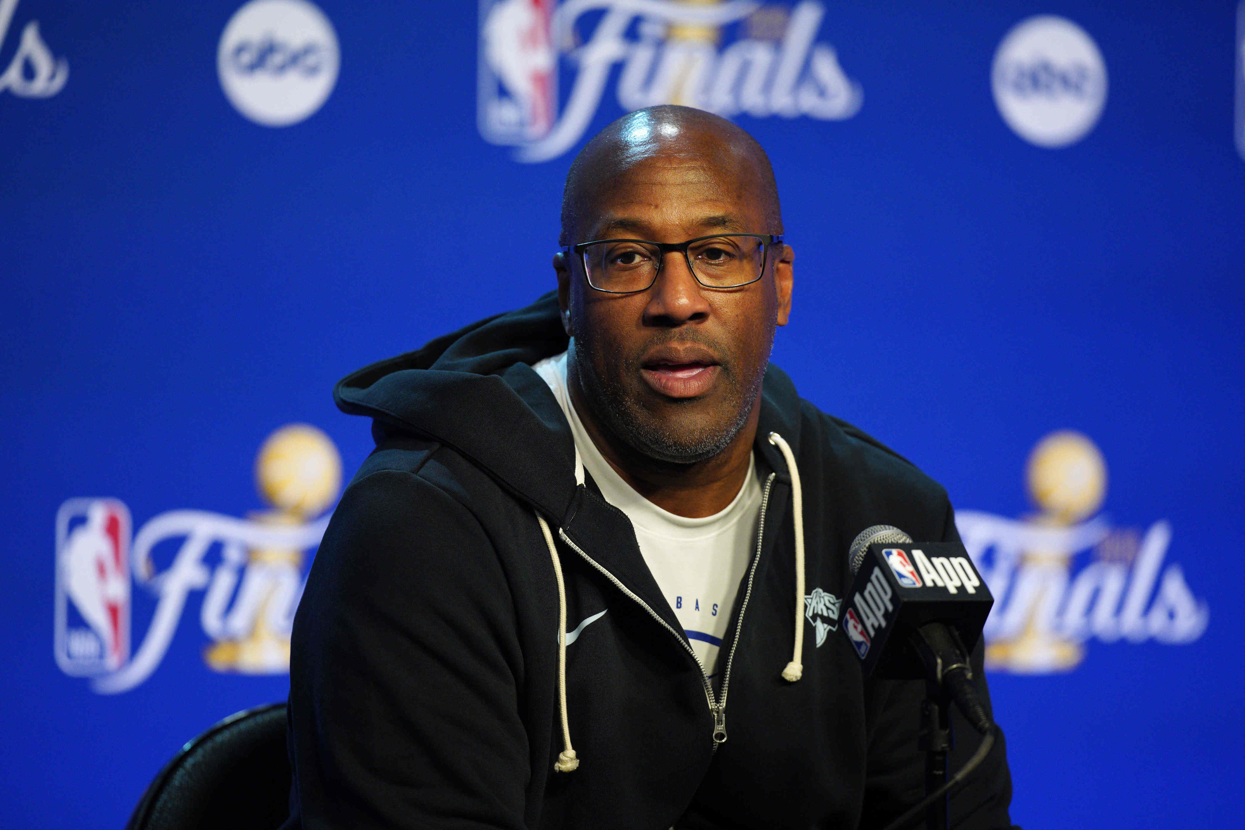 Knicks staring down brutal NBA Finals history for playoff long shots
