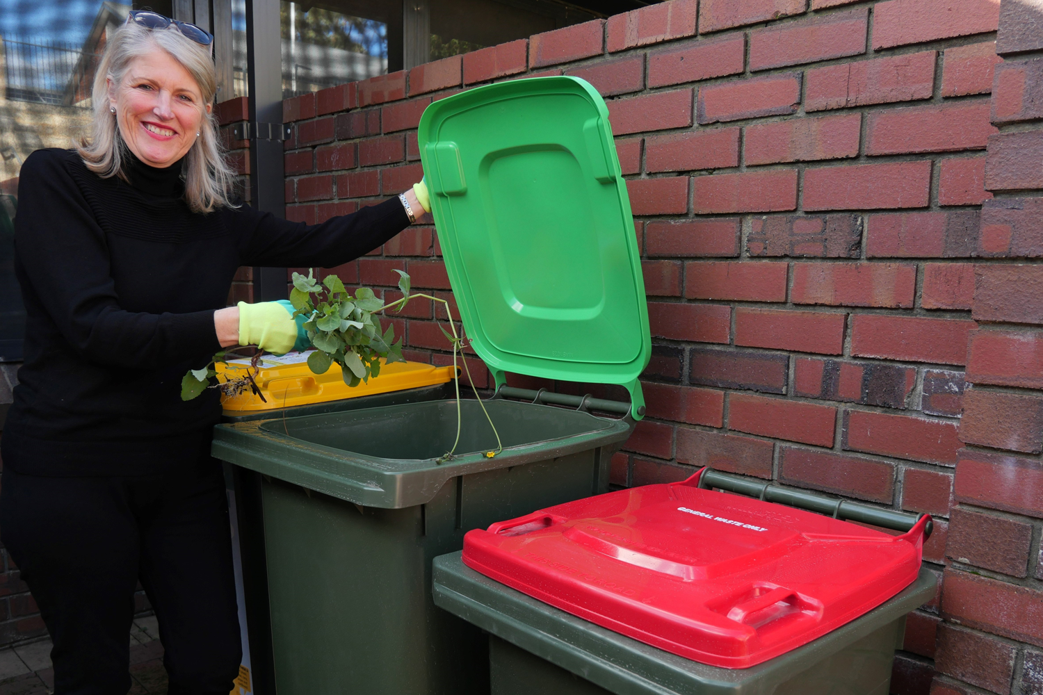 Aussie council shuts down bin request after controversial change ...