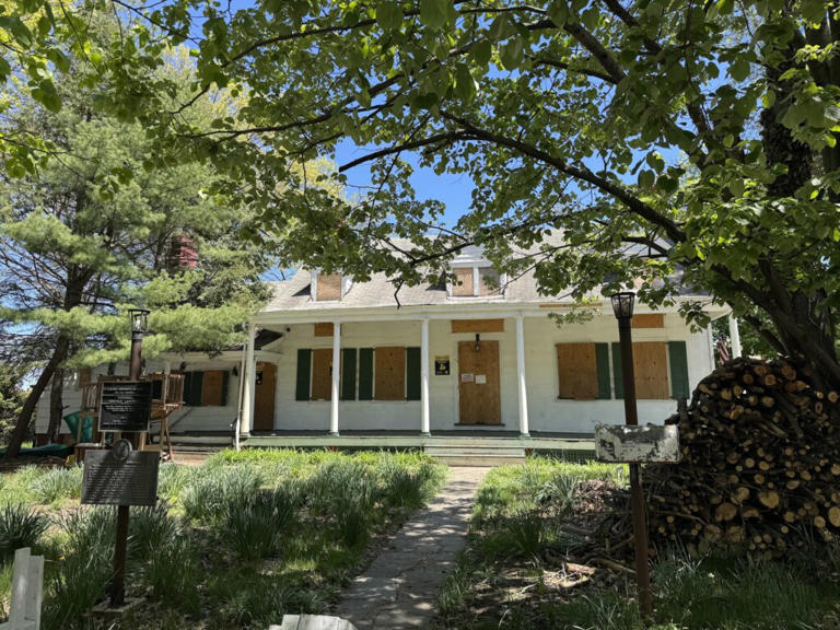A decaying historic farmhouse finds a savior in Chabad