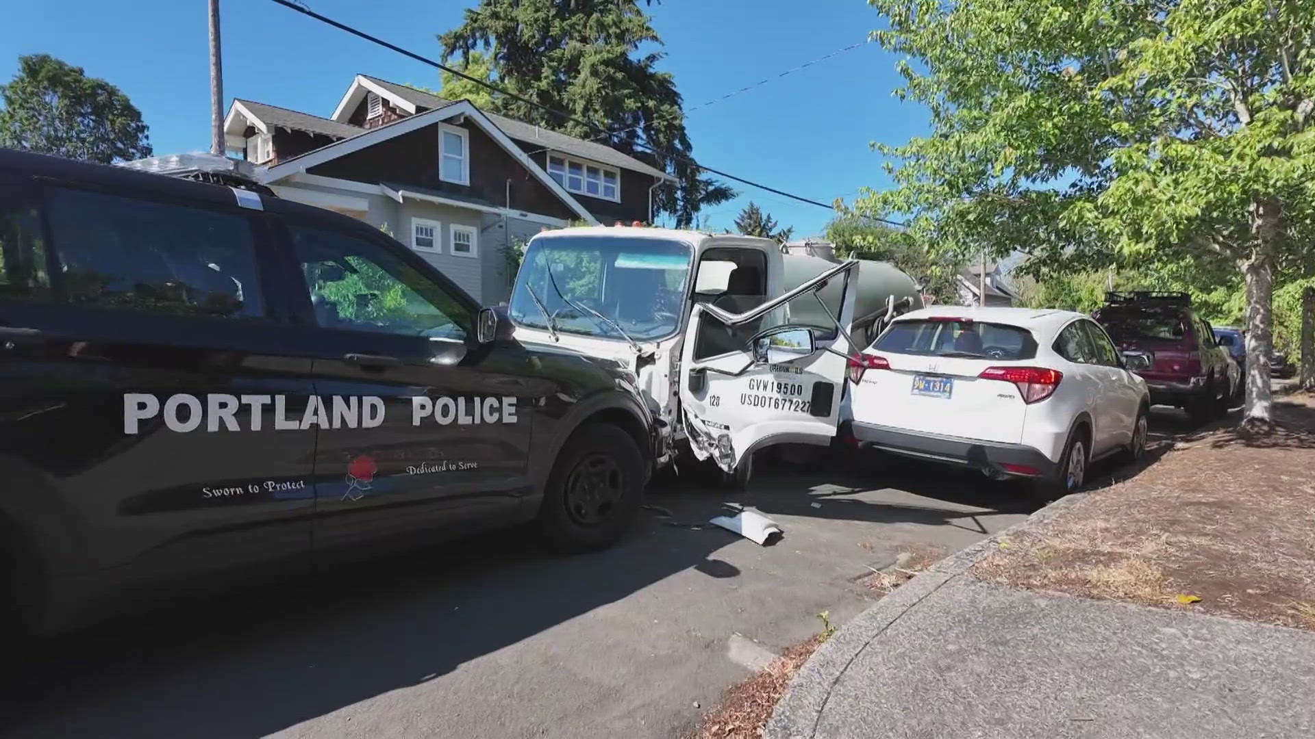 Man steals oil tanker and takes it on chaotic chase