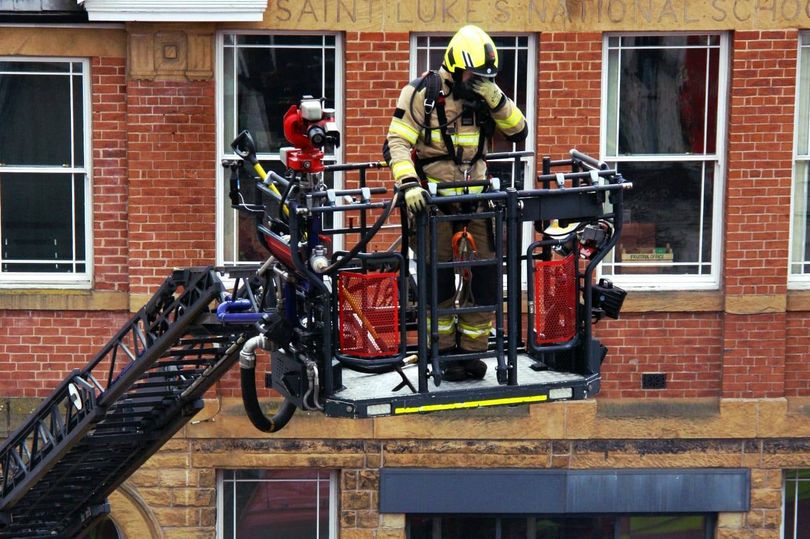 7 dramatic photos as firefighters tackle blaze in Sheffield city centre