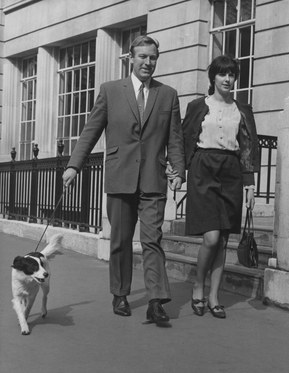 World Cup tales part 3: The dog that found the stolen trophy and became ...